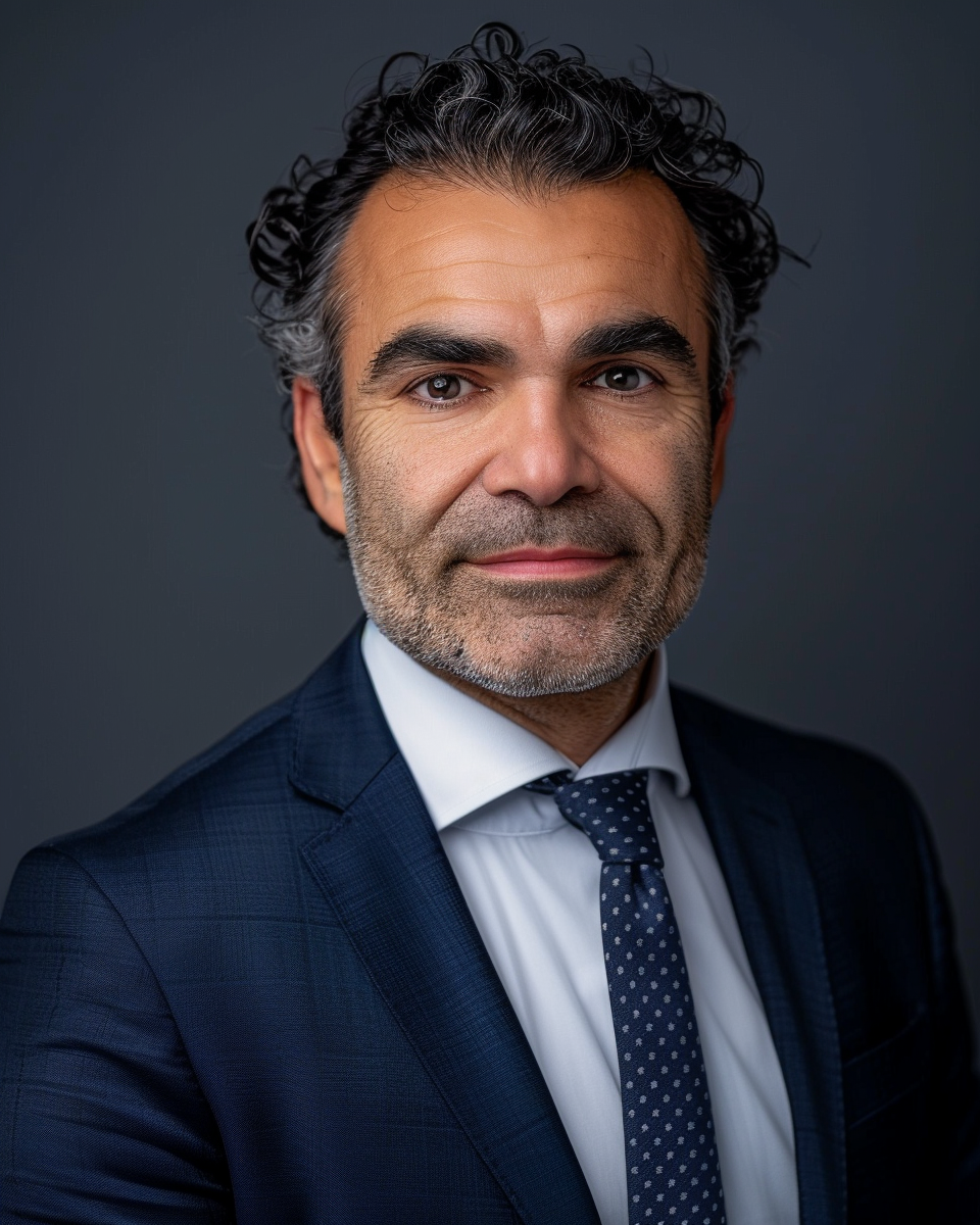 Professional Photo Tips: How to Prepare for a Corporate Headshot Session